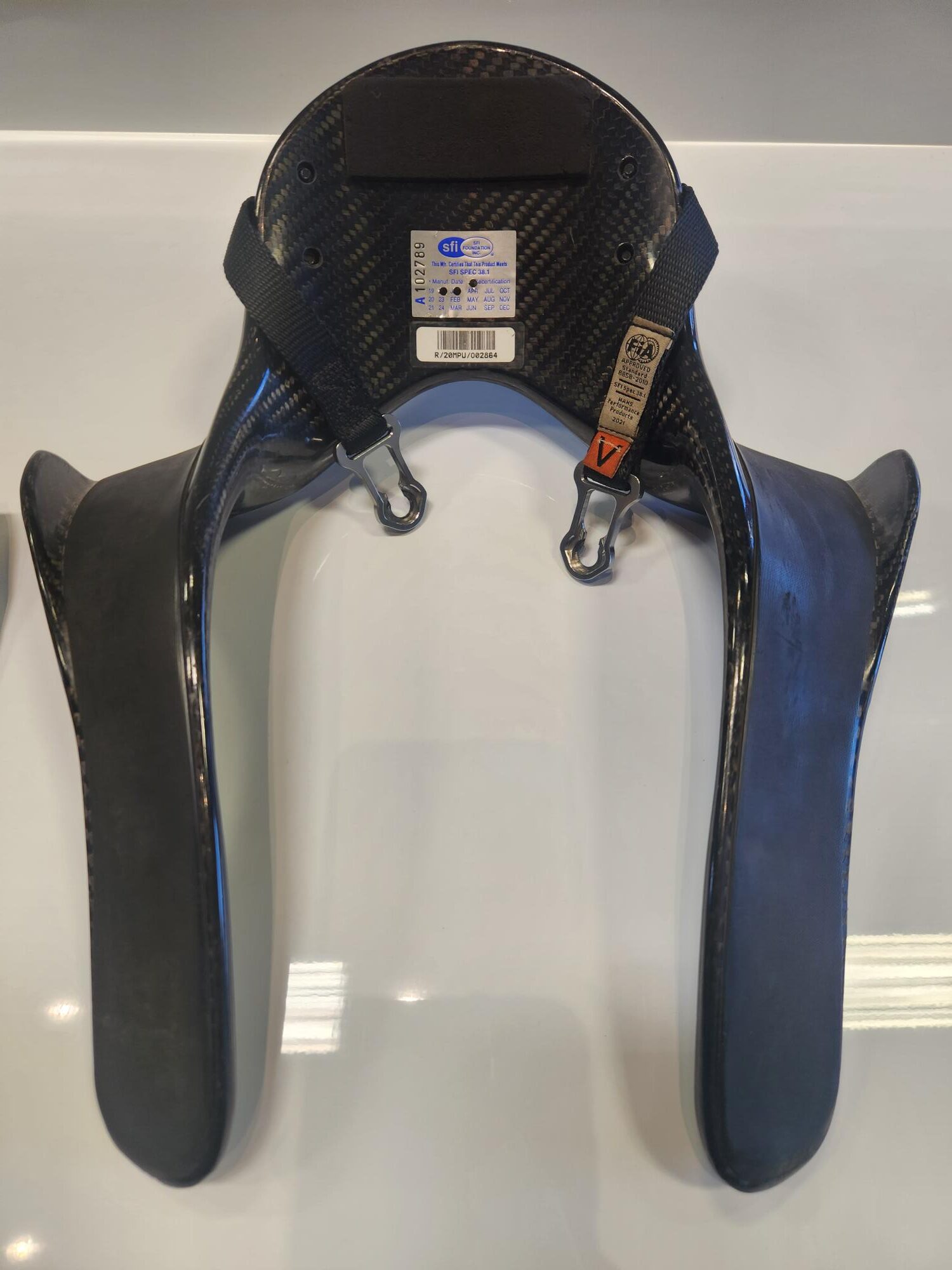USED HANS DEVICE – Circle Track Warehouse Inc.
