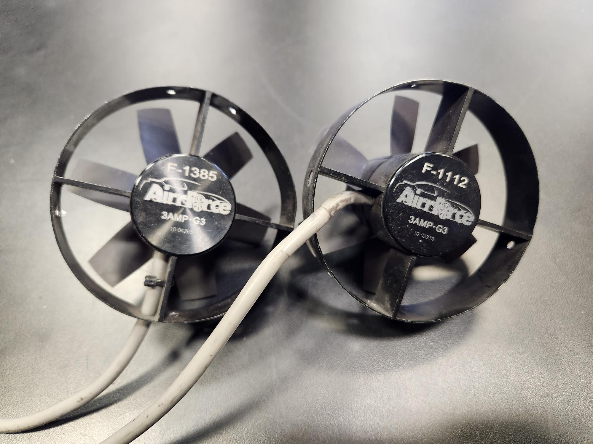 2 USED AIRR FORCE FANS 3 AMP – Circle Track Warehouse Inc.