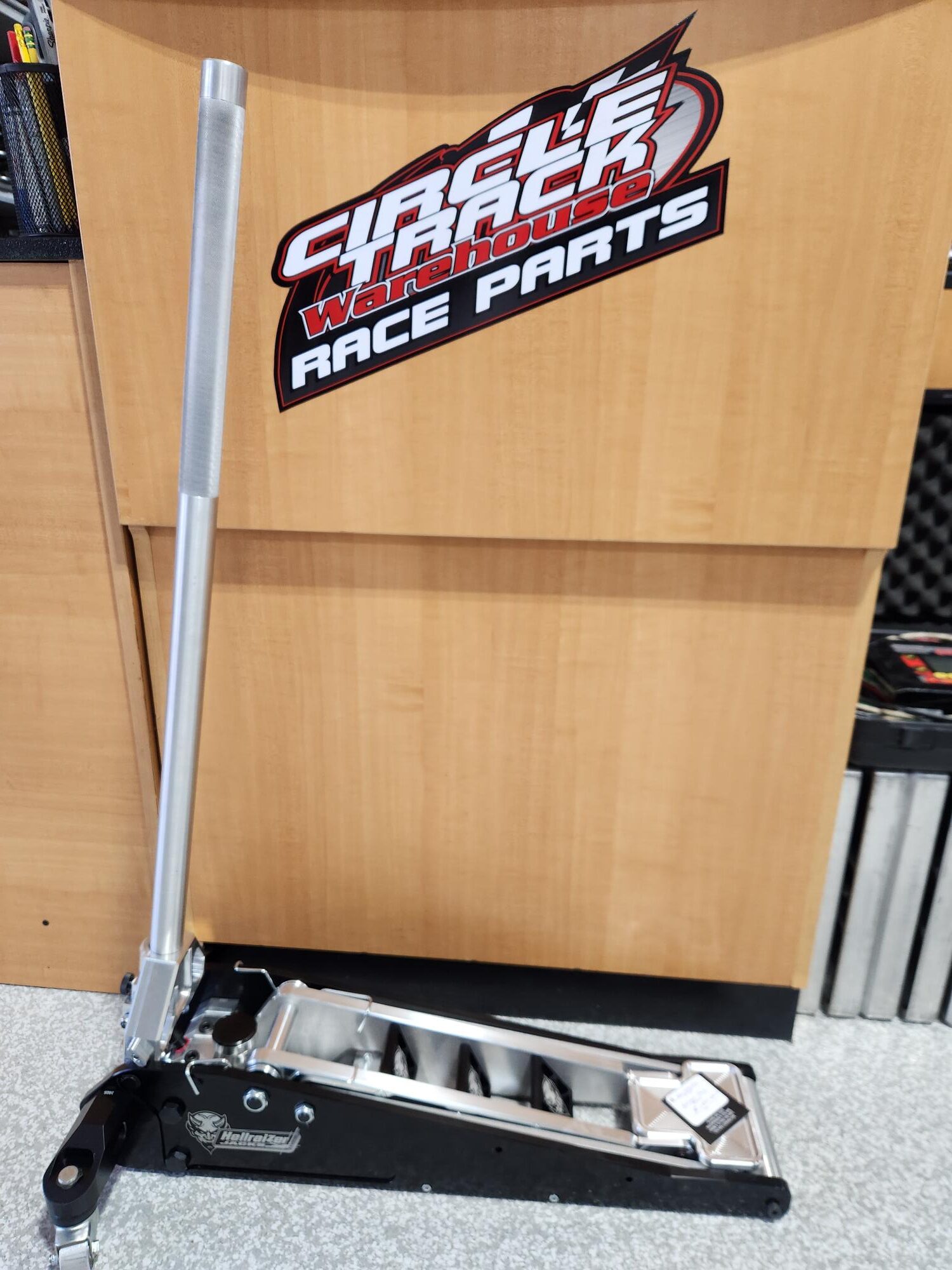HELLRAIZER GARAGE JACK – Circle Track Warehouse Inc.